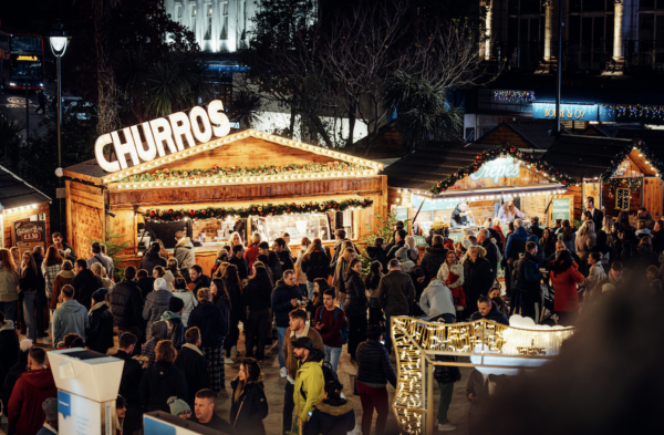 Alpine Lodge Bar Structure - Innovative Hire